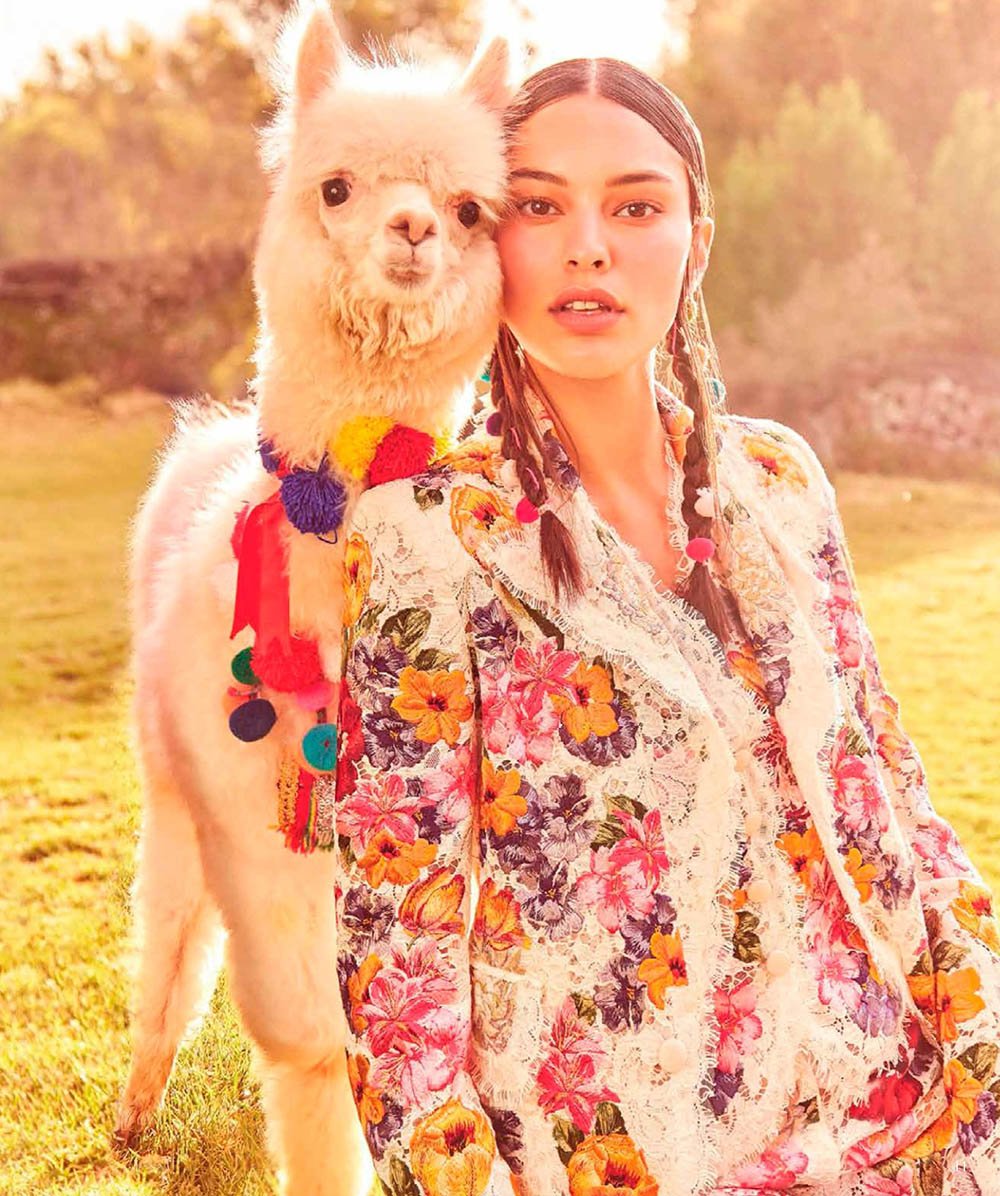 Elizabeth Salt covers Harper’s Bazaar Mexico & Latin America August ...