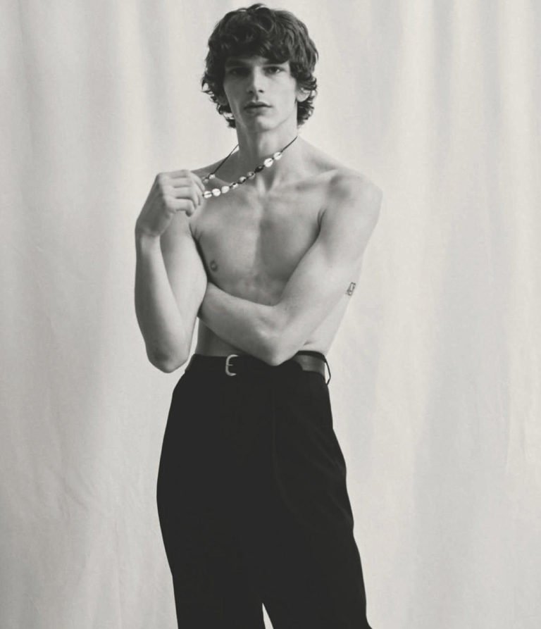 Erik van Gils by Paw Gissel for Euroman Denmark January 2021 ...