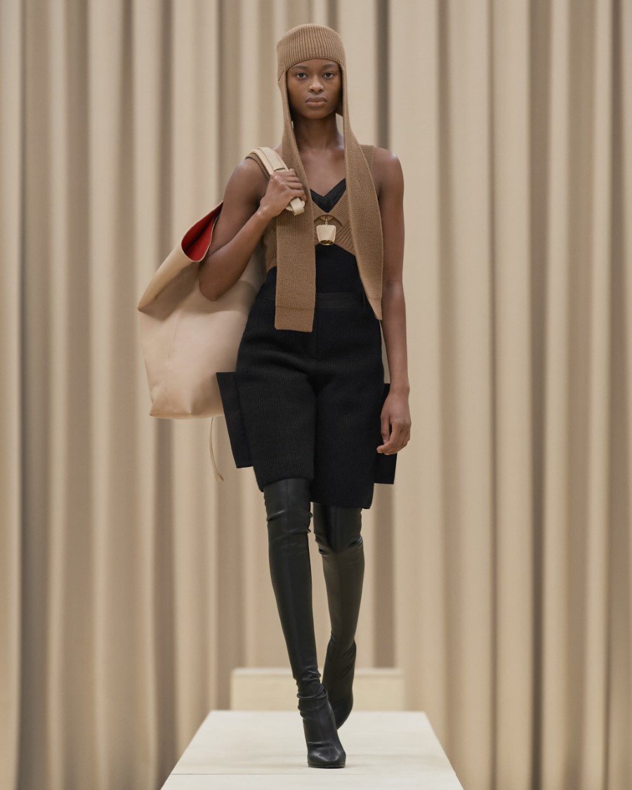 Burberry Fall/Winter 2021 - fashionotography