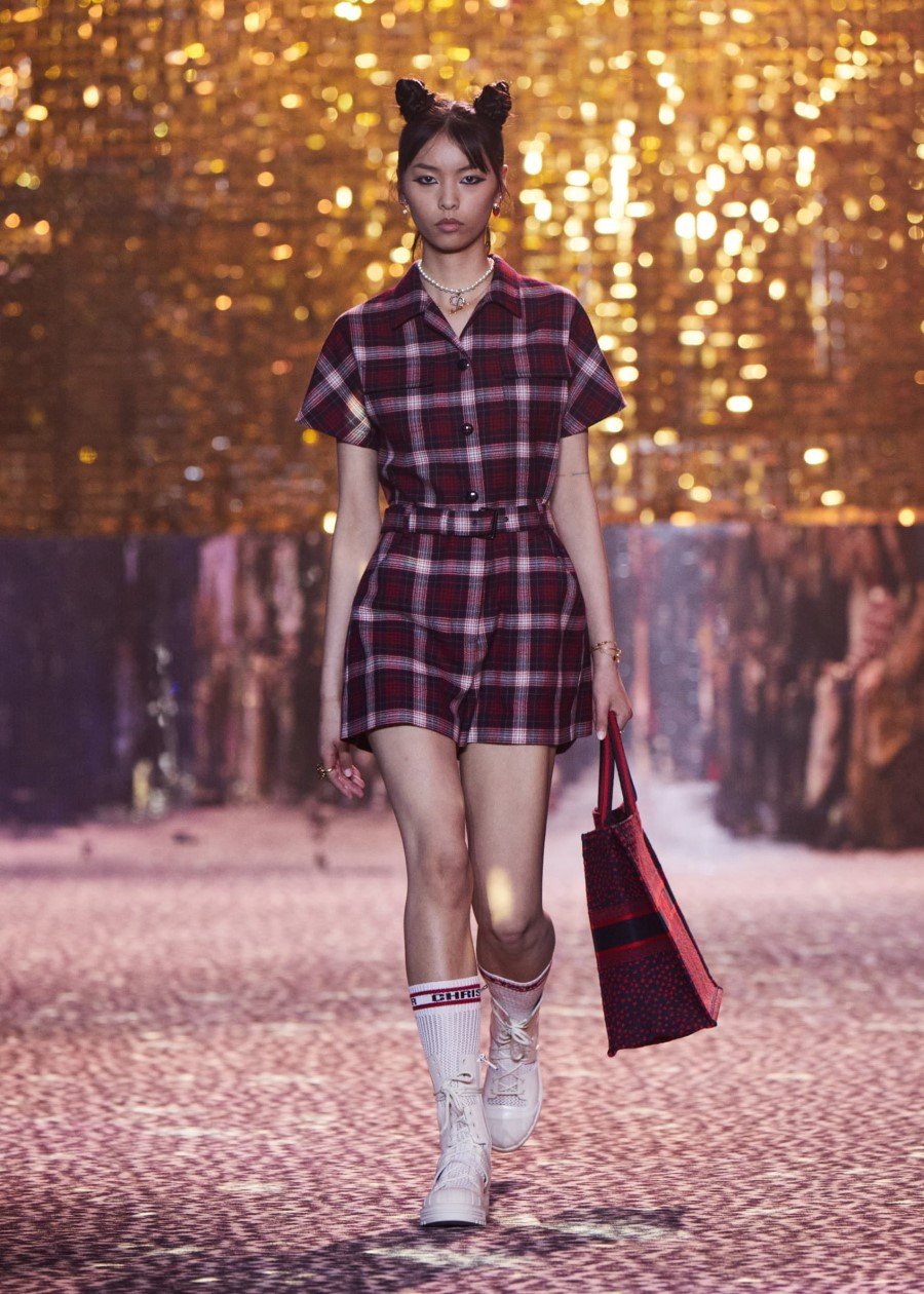 Dior Pre-Fall 2021 - fashionotography