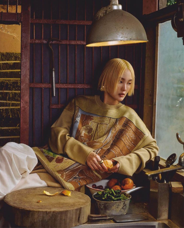 Liu Hsin Yu and Gia Tang by Cheng Po Ou Yang for Vogue Taiwan April ...