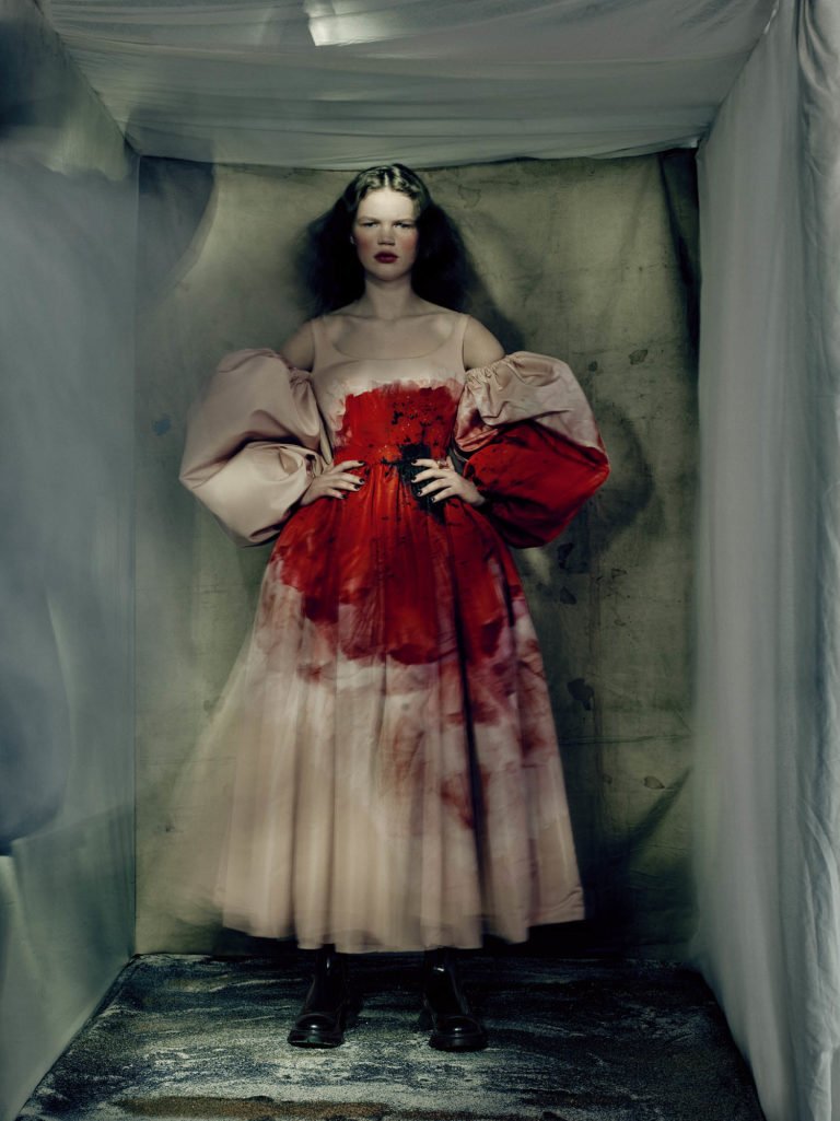 Alexander McQueen Fall/Winter 2021 Campaign - fashionotography