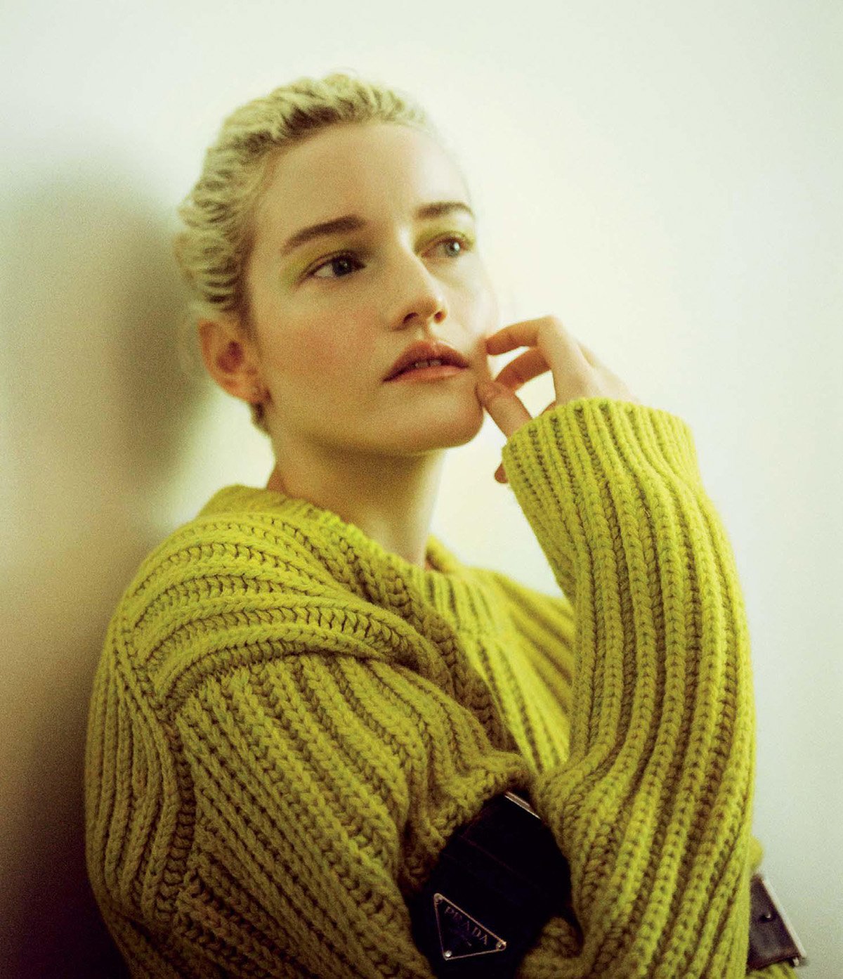 Julia Garner in Gucci on The Sunday Times Style February 13th, 2022 ...