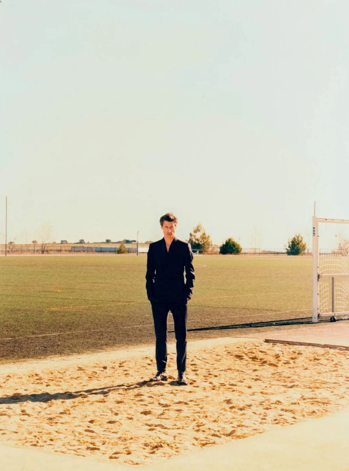 Jonas Mason and Benno Bulang by Pepe Lobez for Esquire Mexico April ...