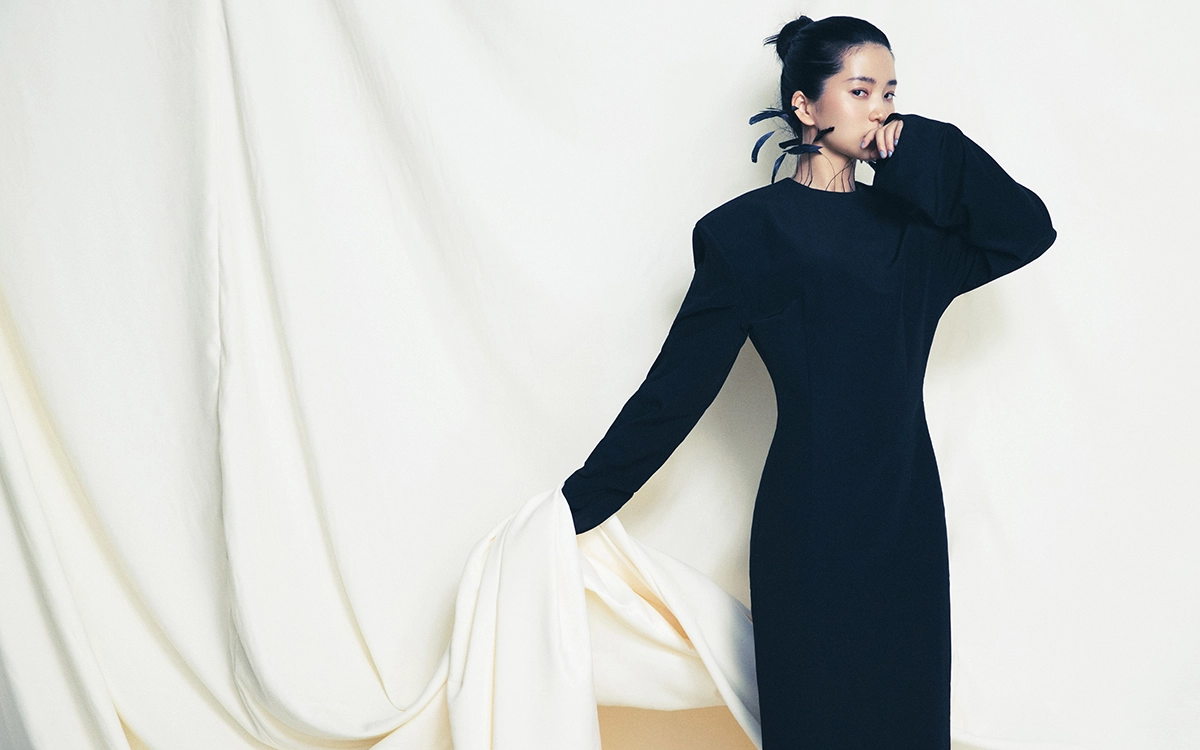 Kim Tae-ri in Prada on Vogue Hong Kong August 2022 covers by Kim ...