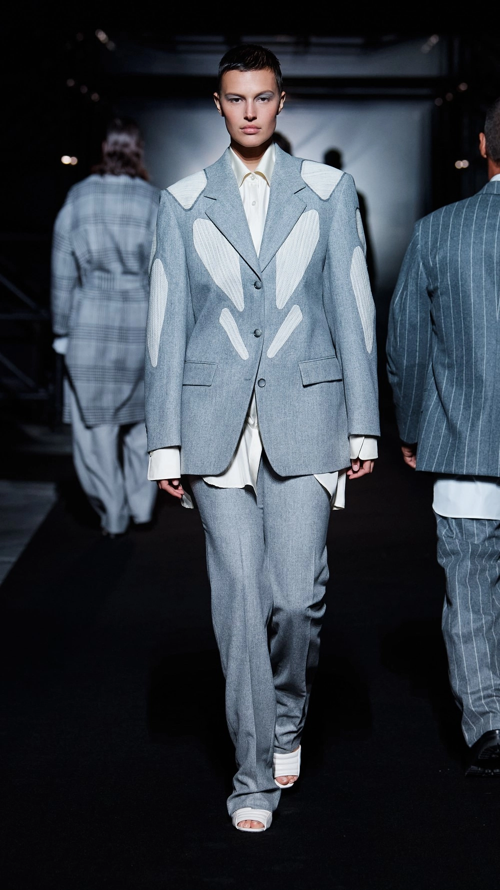BOSS Fall/Winter 2022 - Milan Fashion Week - fashionotography