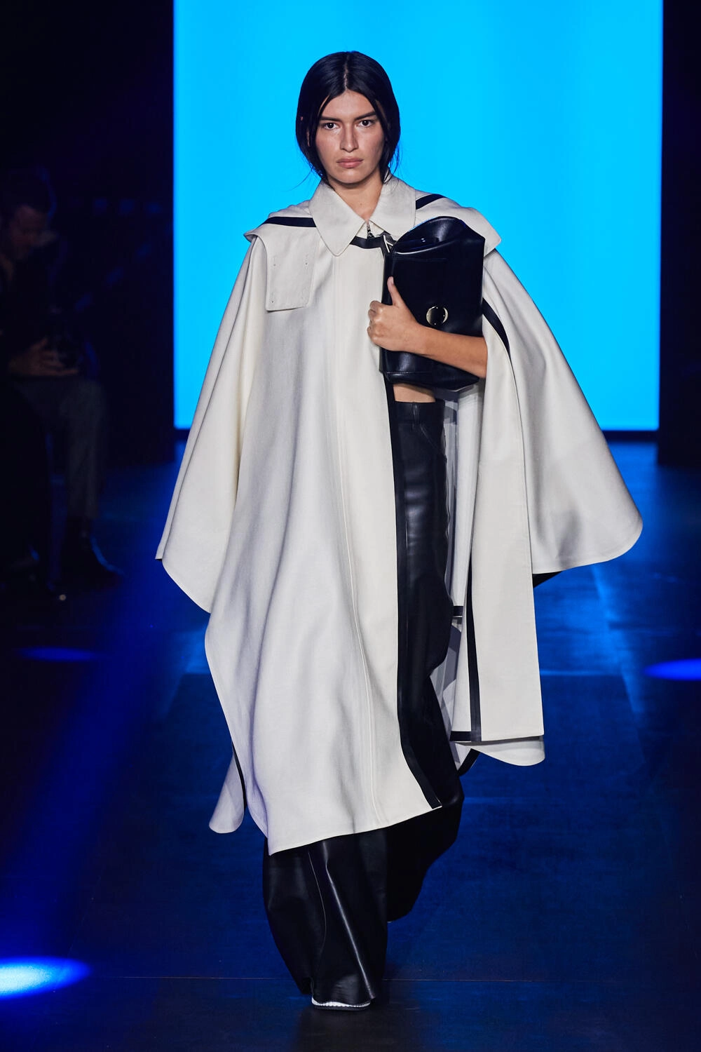 Chloé Spring/Summer 2023 - Paris Fashion Week - fashionotography