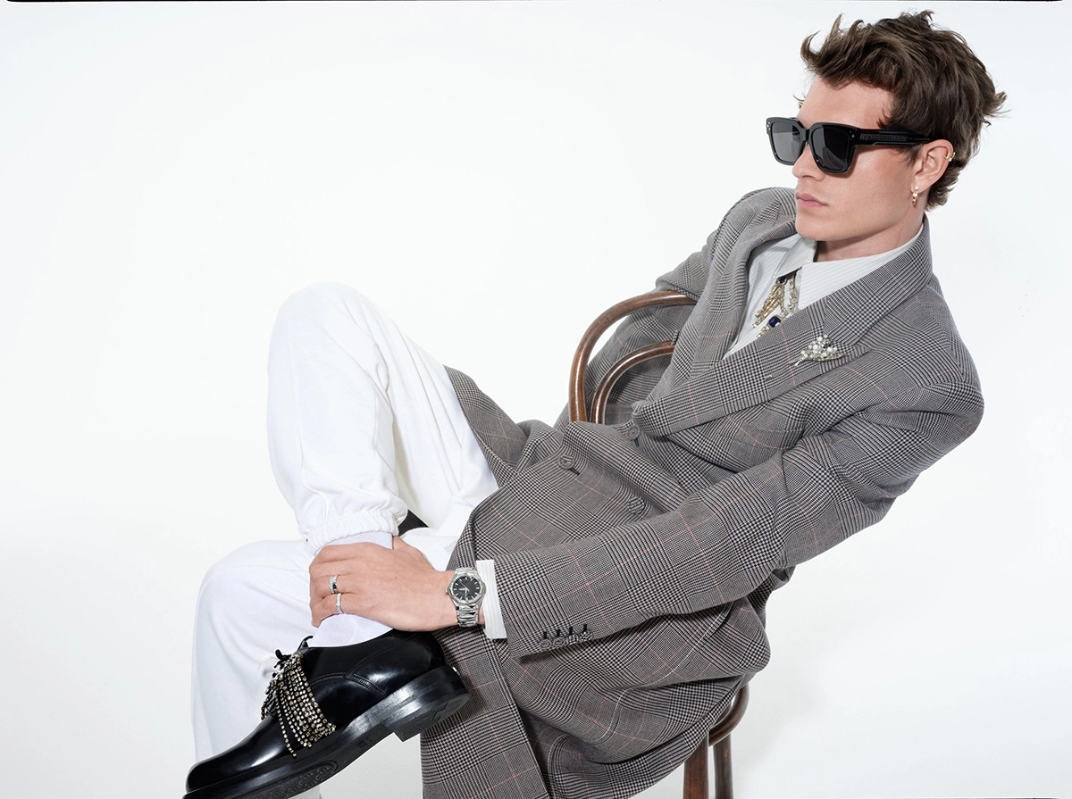 Julien Pernot by Éric Nehr for Madame Figaro September 16th, 2022 ...