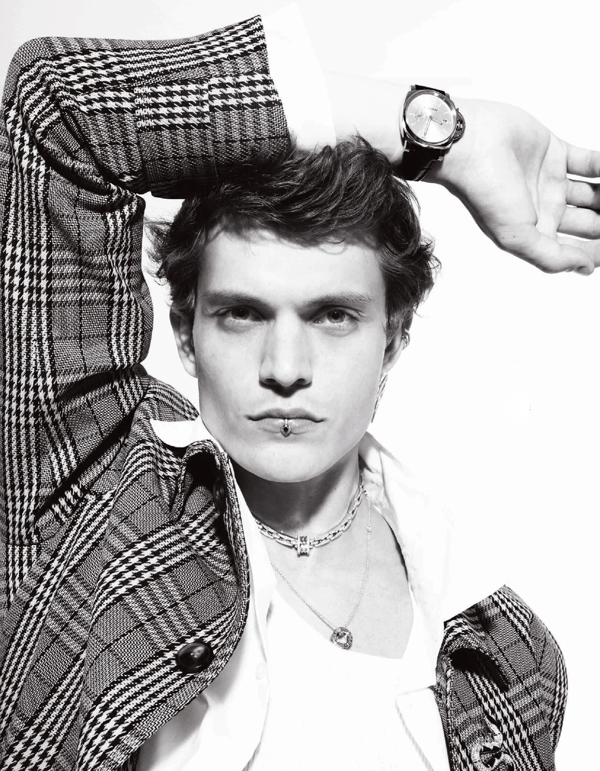 Julien Pernot by Éric Nehr for Madame Figaro September 16th, 2022 ...