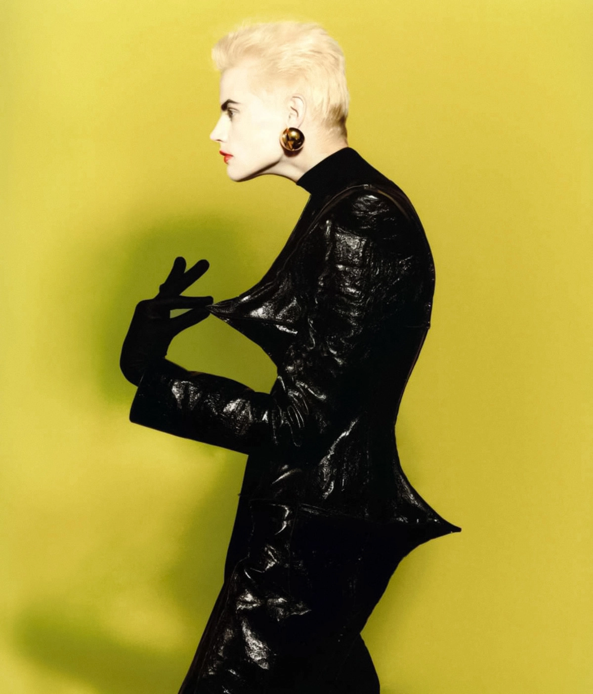 Saskia de Brauw covers D la Repubblica September 17th, 2022 by Carlijn ...