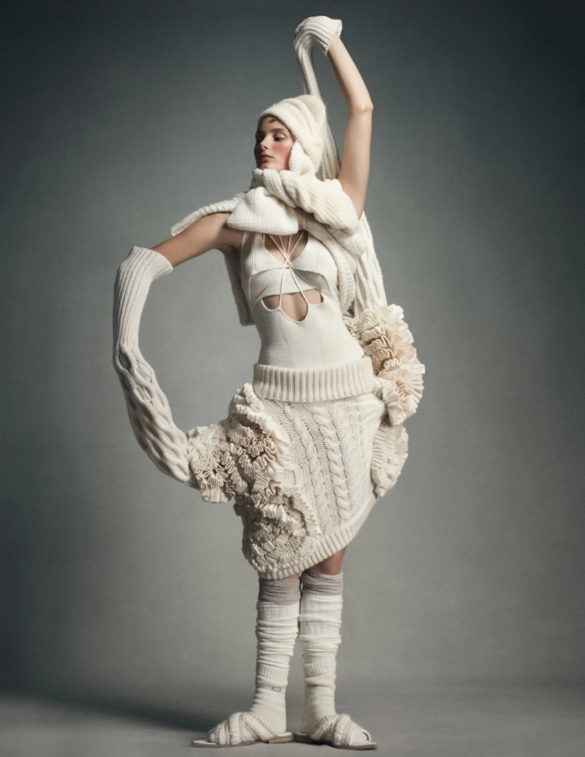 Katya Gray by Dima Hohlov for Elle UK October 2022 - fashionotography