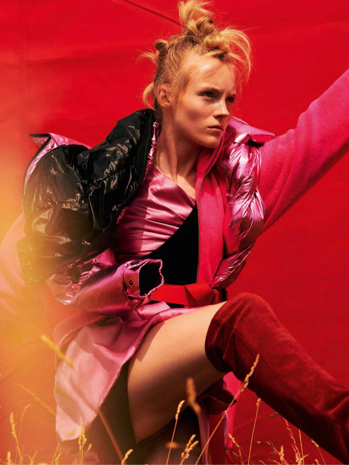 Lucan Gillespie by Laurie Bartley for Elle Italia October 27th, 2022 ...