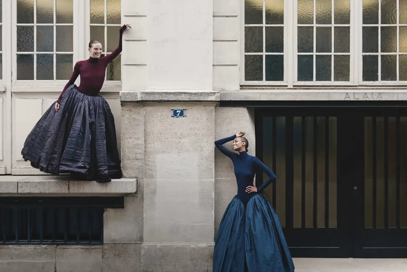 Beauise Ferwerda and Muna Mahamed in Alaïa on How To Spend It July 1st ...