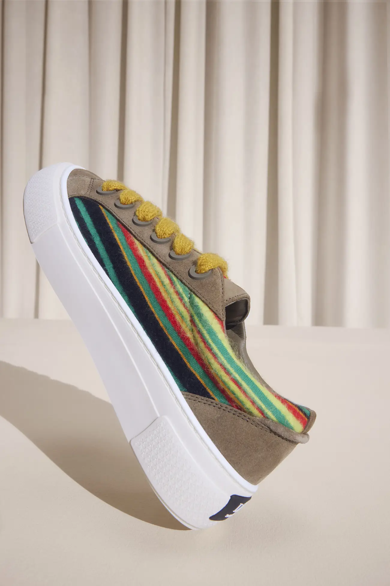 Dior B33, the first Dior sneakers to feature an encrypted key with ...