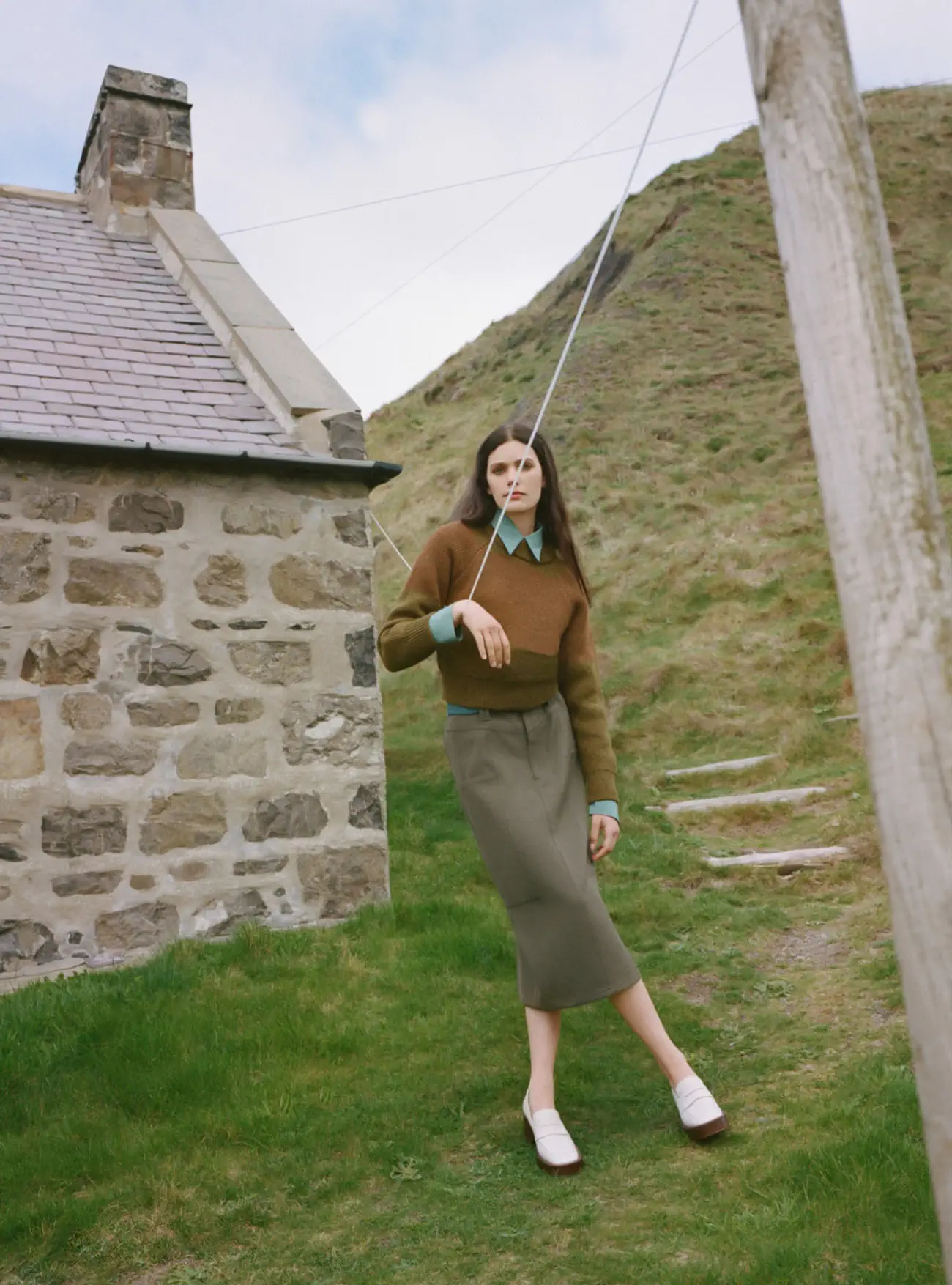 Betsy Gaghan by Agata Pospieszynska for Harper's Bazaar UK July/August ...