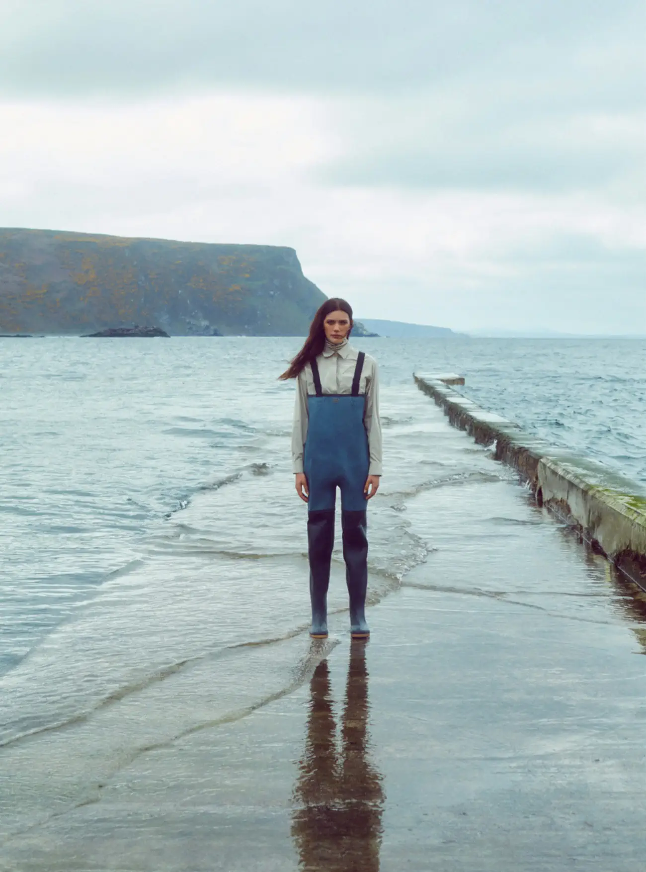 Betsy Gaghan by Agata Pospieszynska for Harper's Bazaar UK July/August ...