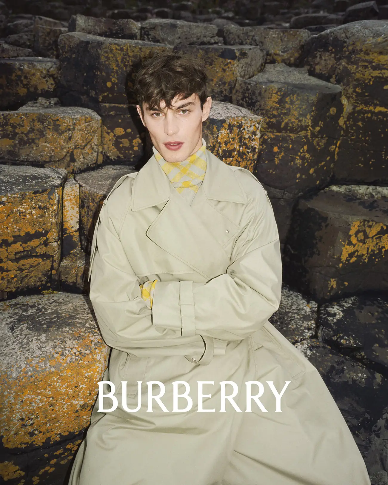 Burberry Fall/Winter 2023 campaign: A bold British reverie ...