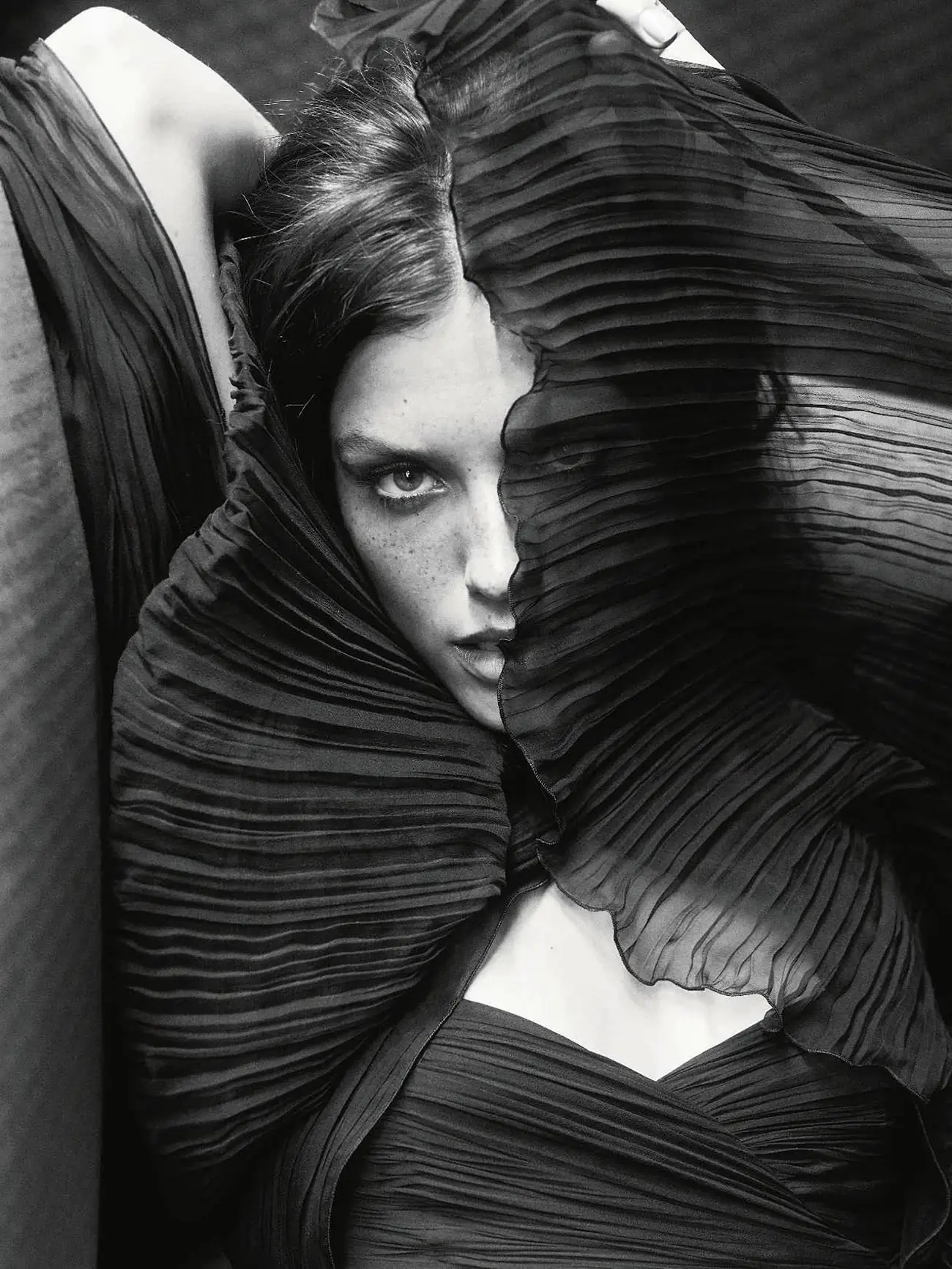 Emma Todt covers Elle Italia August 24th, 2023 by Alessio Albi ...