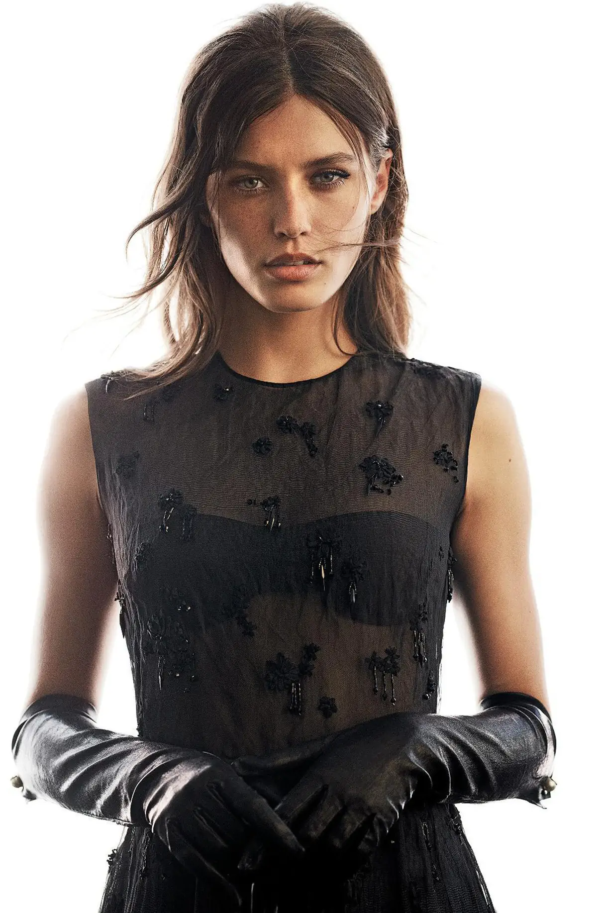 Emma Todt covers Elle Italia August 24th, 2023 by Alessio Albi ...