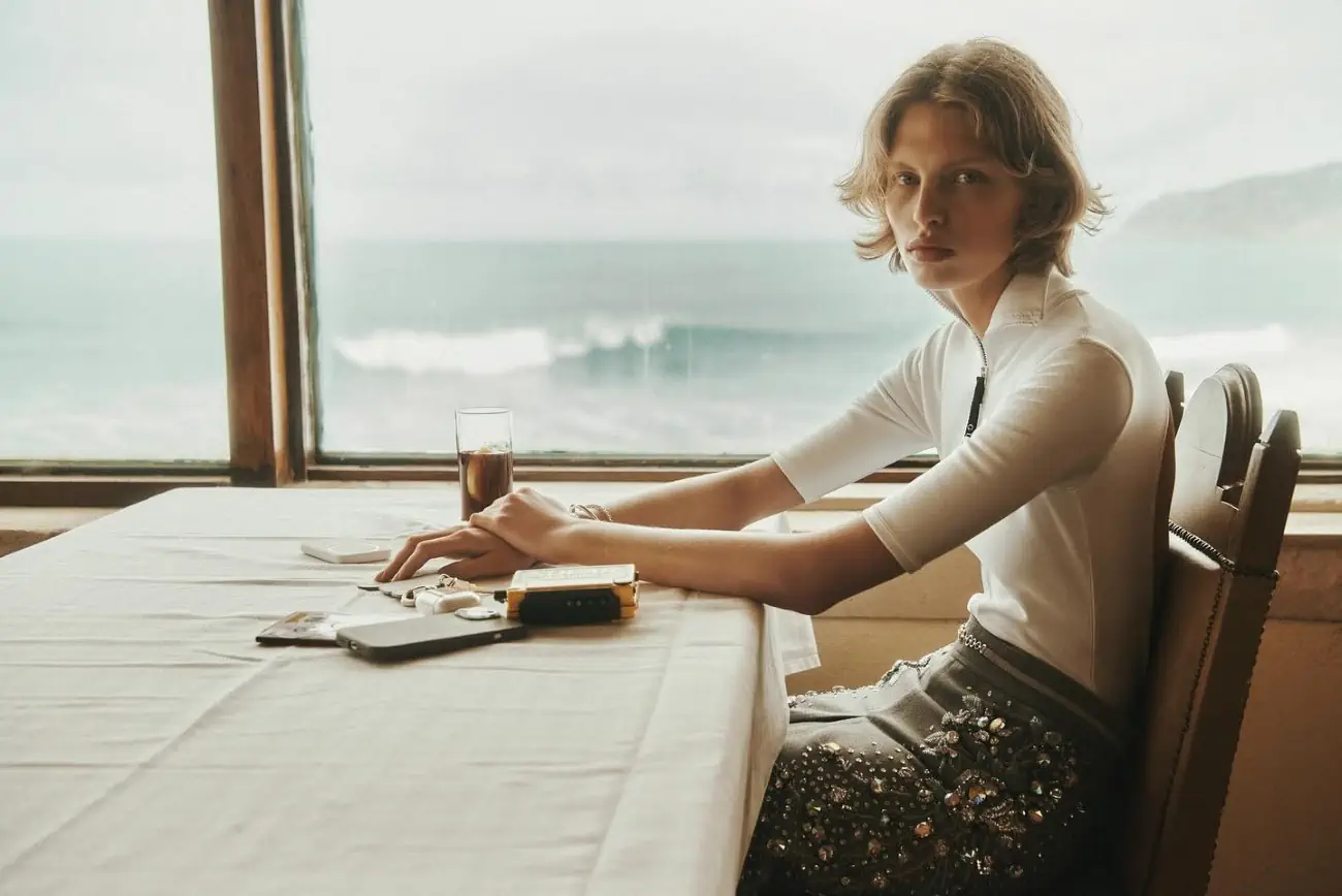 Karolina Spakowski in Versace on Vogue Spain January 2024 cover by ...