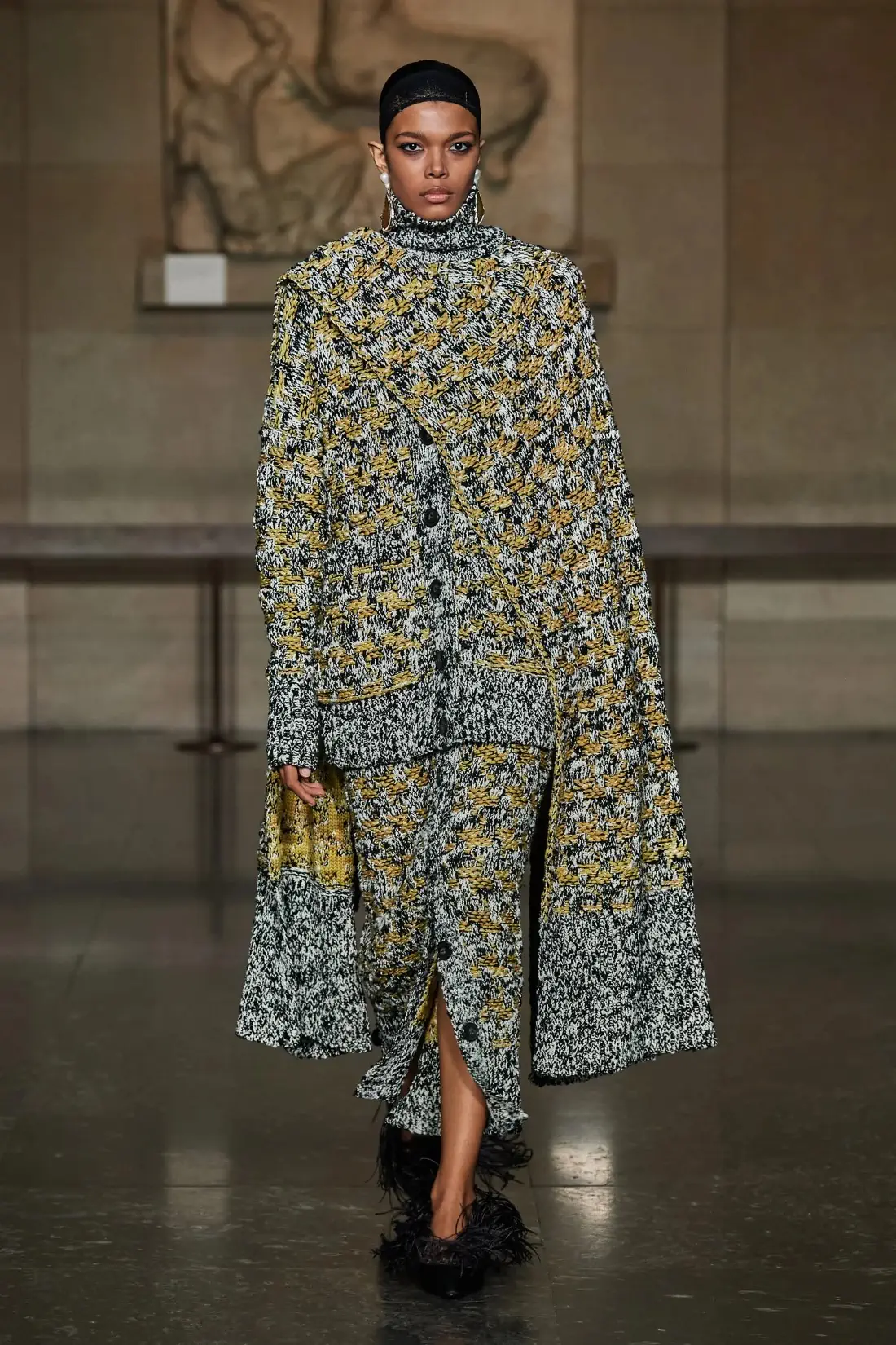 Erdem Fall/Winter 2024 - London Fashion Week - fashionotography