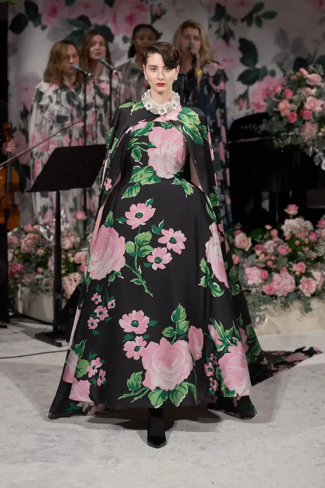 Richard Quinn Fall/Winter 2024 - London Fashion Week - fashionotography