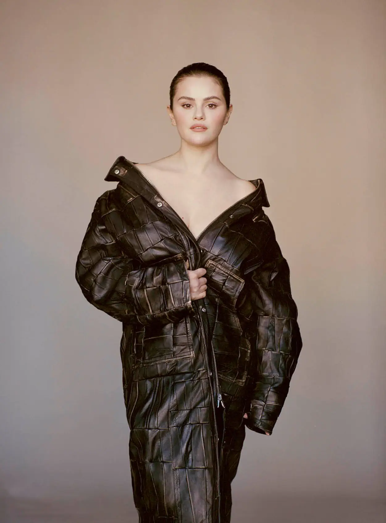 Selena Gomez covers Vogue Japan February 2024 by Michael Bailey-Gates ...