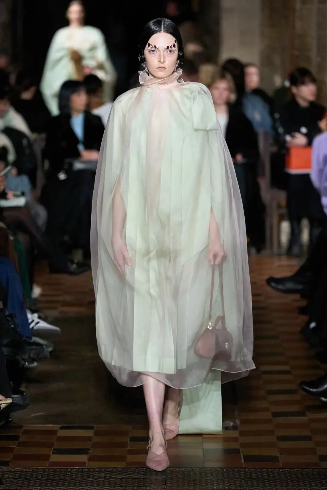Simone Rocha Fall/Winter 2024 - London Fashion Week - fashionotography