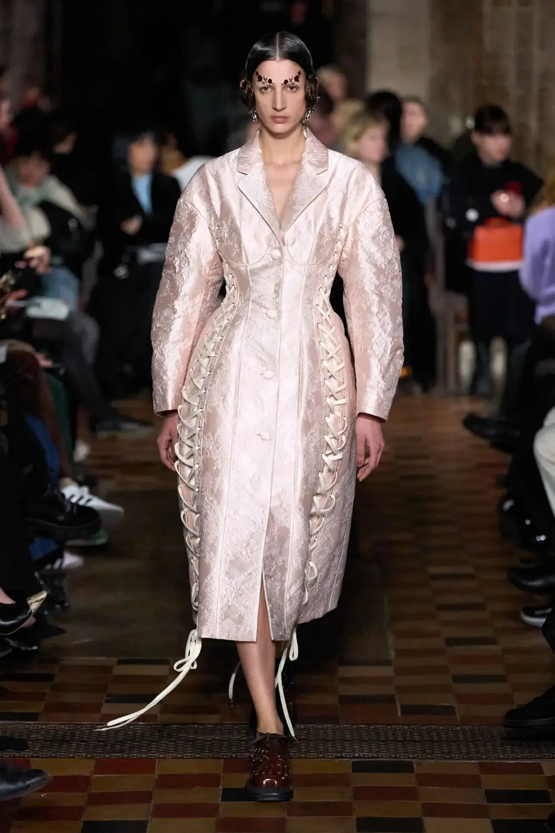 Simone Rocha Fall/Winter 2024 - London Fashion Week - fashionotography