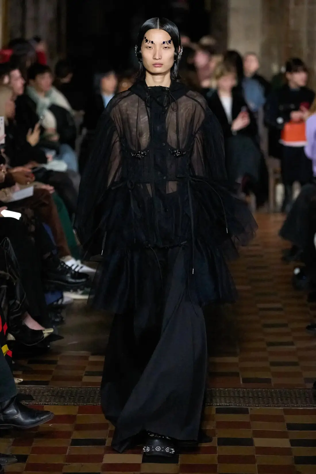 Simone Rocha Fall/Winter 2024 - London Fashion Week - fashionotography