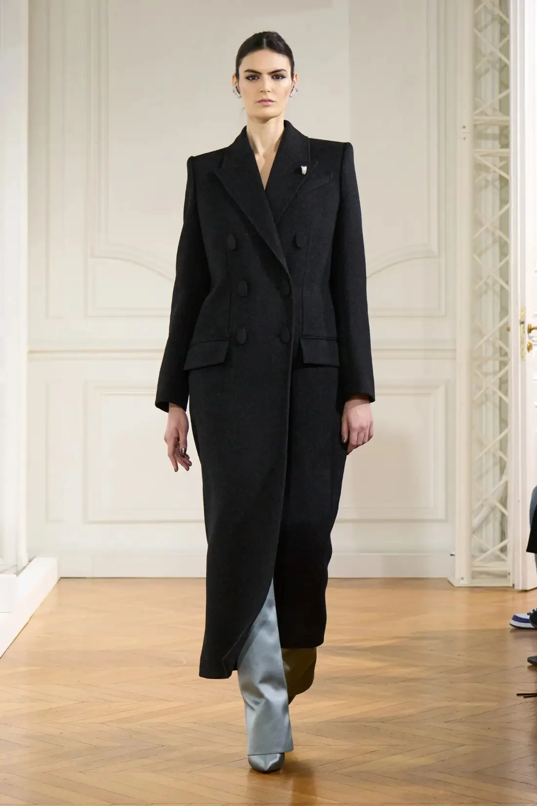 Givenchy Fall/Winter 2024 - Paris Fashion Week - fashionotography