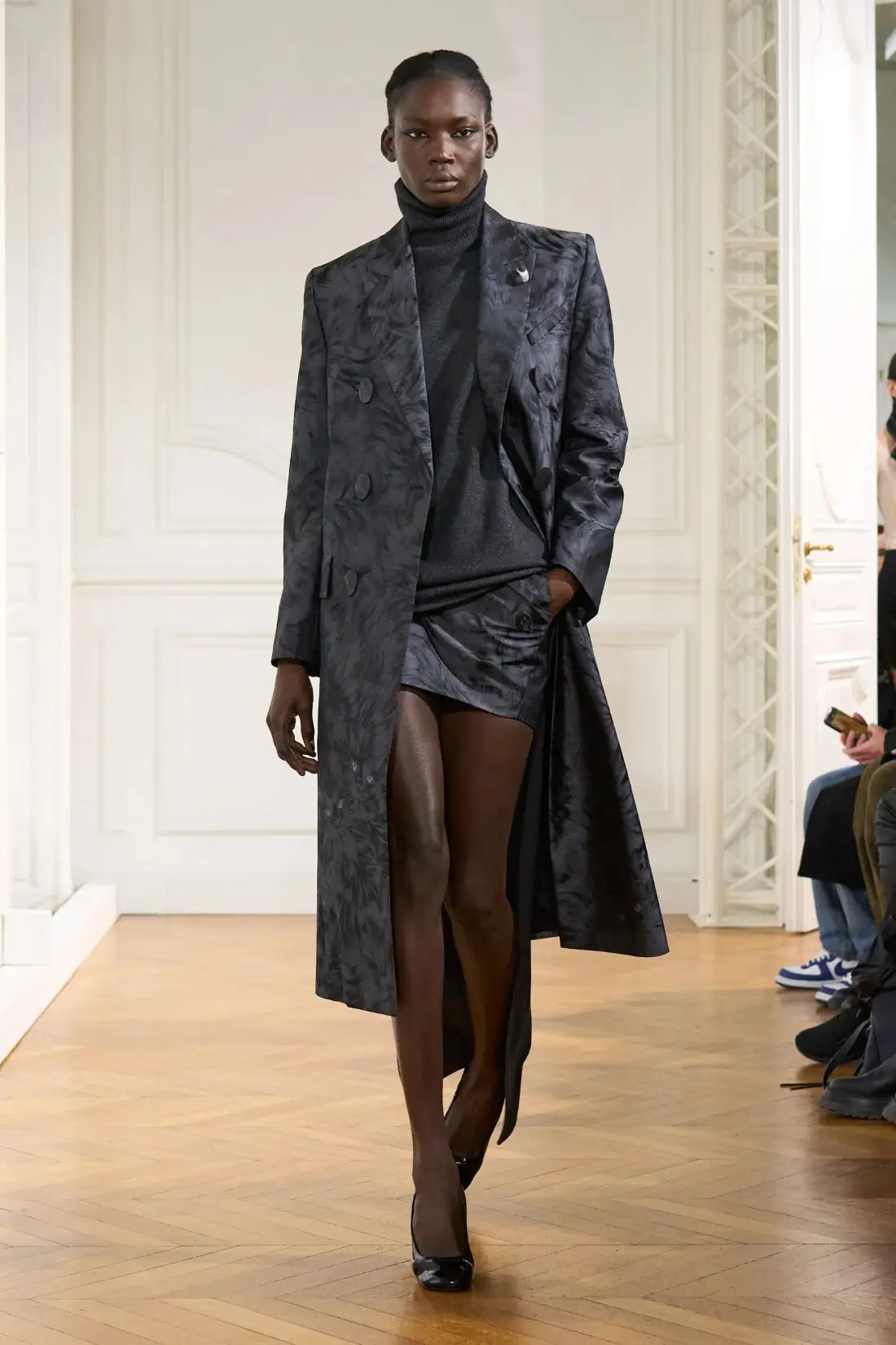 Givenchy Fall/Winter 2024 - Paris Fashion Week - fashionotography
