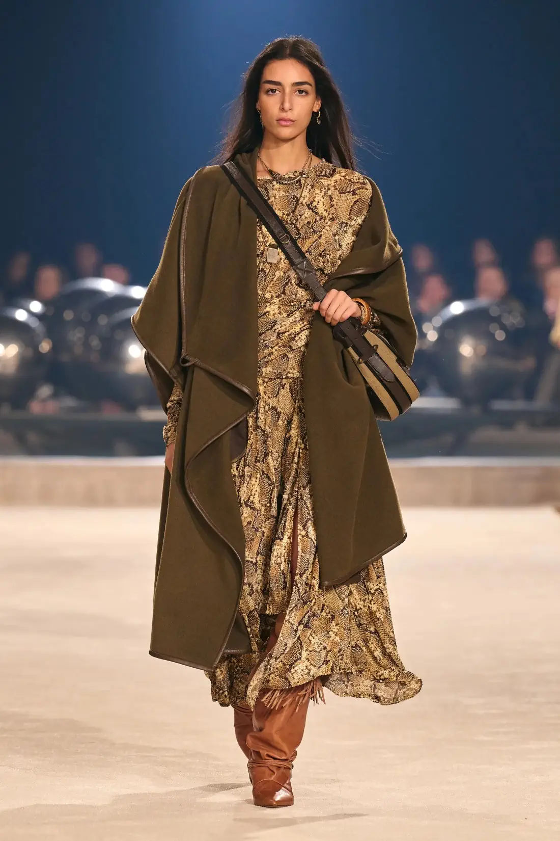 Isabel Marant Fall/Winter 2024 - Paris Fashion Week - fashionotography