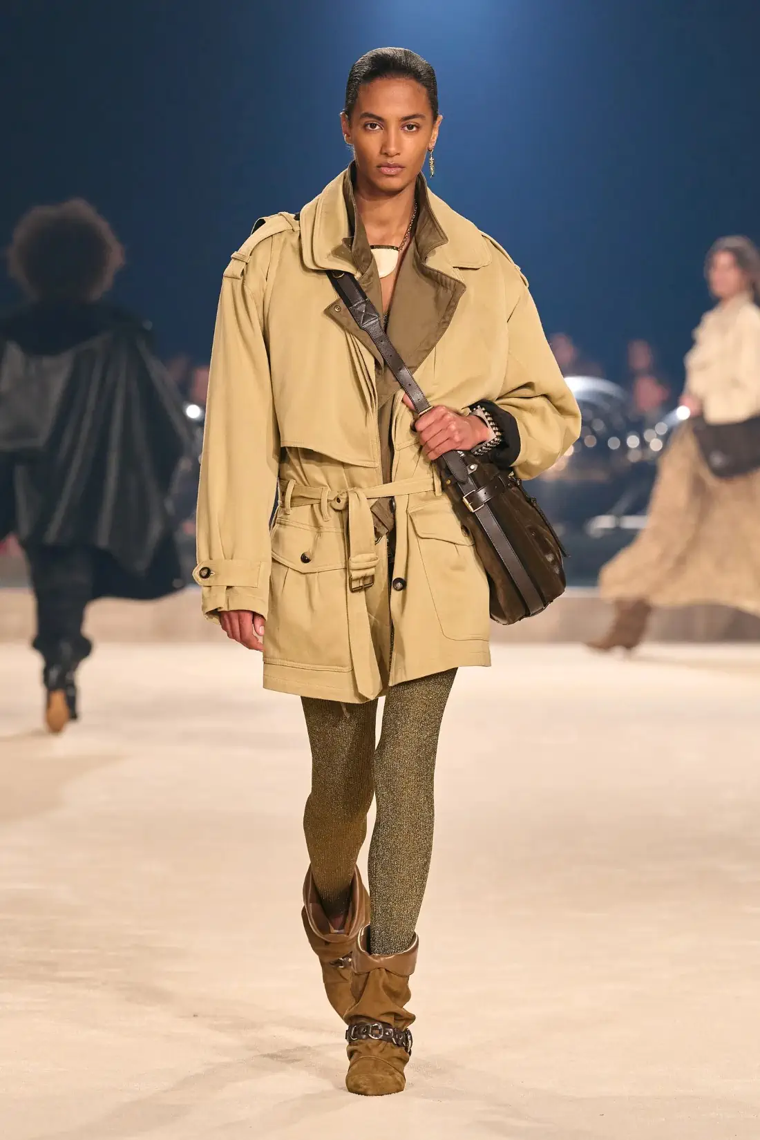 Isabel Marant Fall/Winter 2024 - Paris Fashion Week - fashionotography