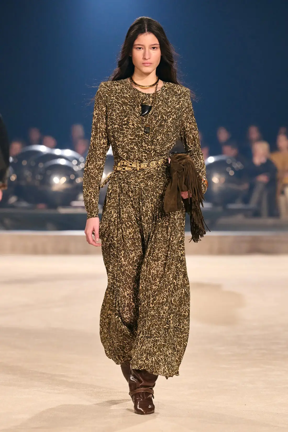 Isabel Marant Fall/Winter 2024 - Paris Fashion Week - fashionotography