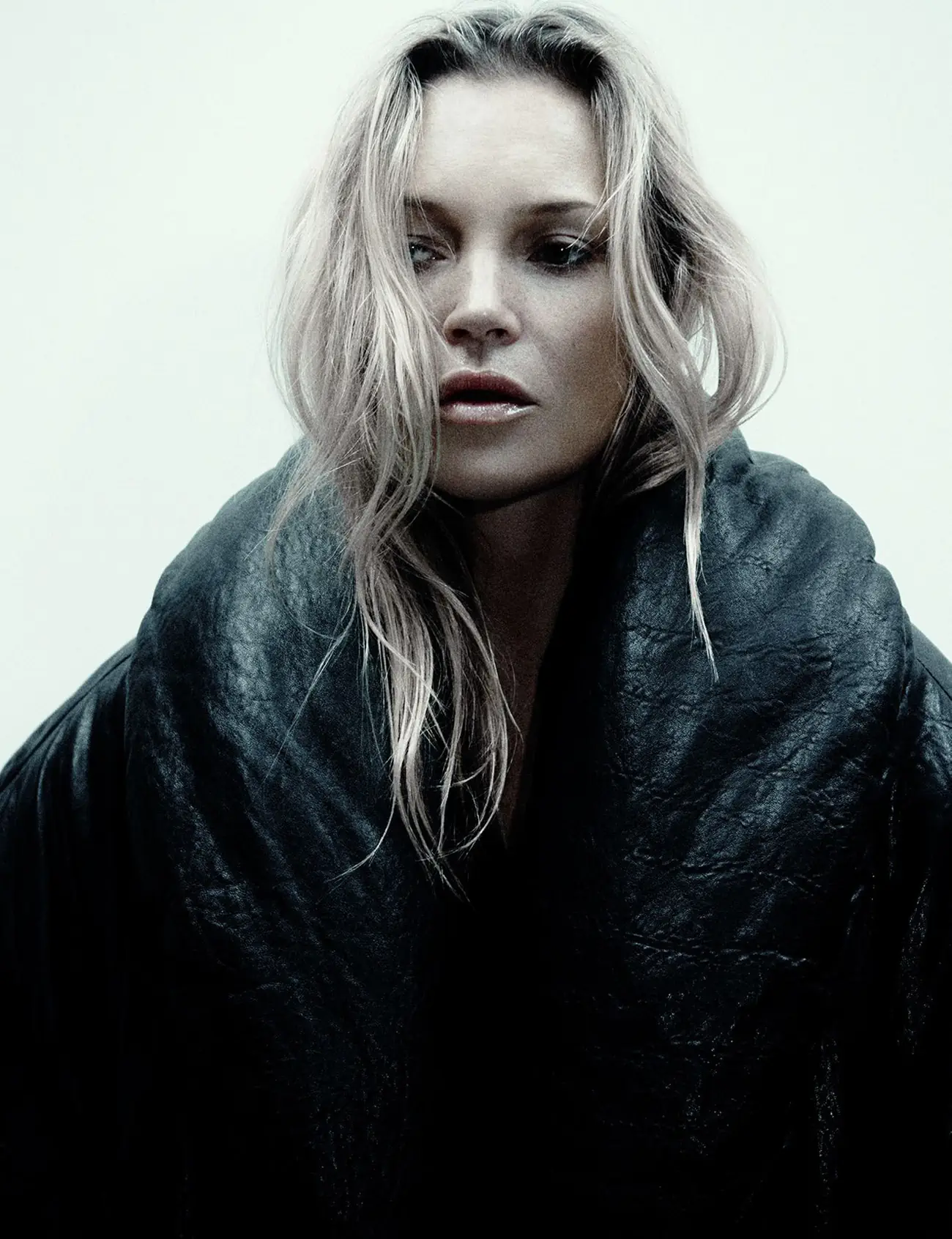 Kate Moss covers Harper’s Bazaar France March 2024 by Robin Galiegue ...