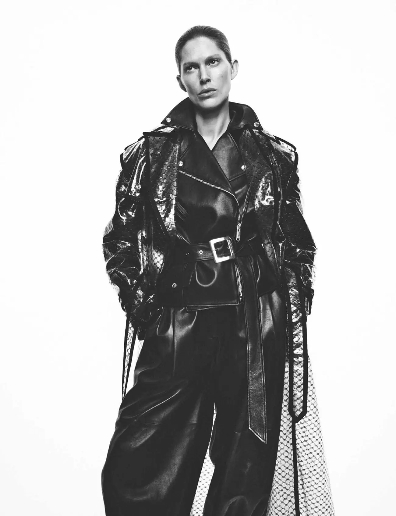 Edie Campbell covers Harper’s Bazaar France March 2024 by David Sims ...