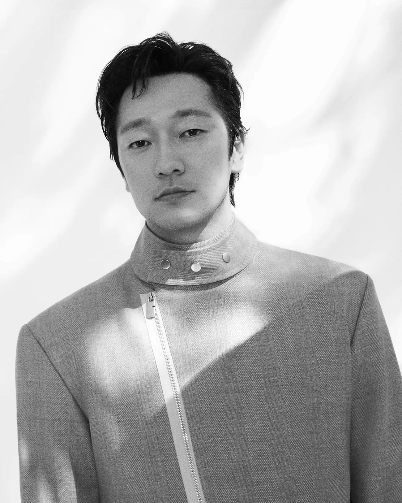 Son Suk-ku joins Burberry as brand ambassador - fashionotography
