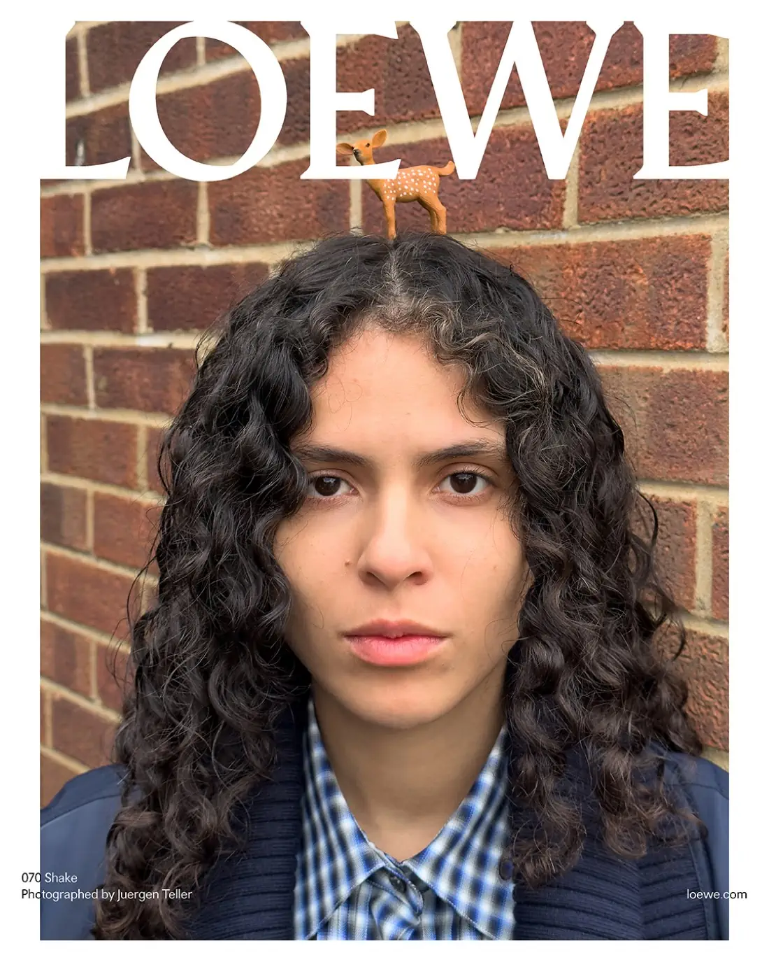 Loewe's Pre-Fall 2024 campaign: A playful exploration of scale and ...