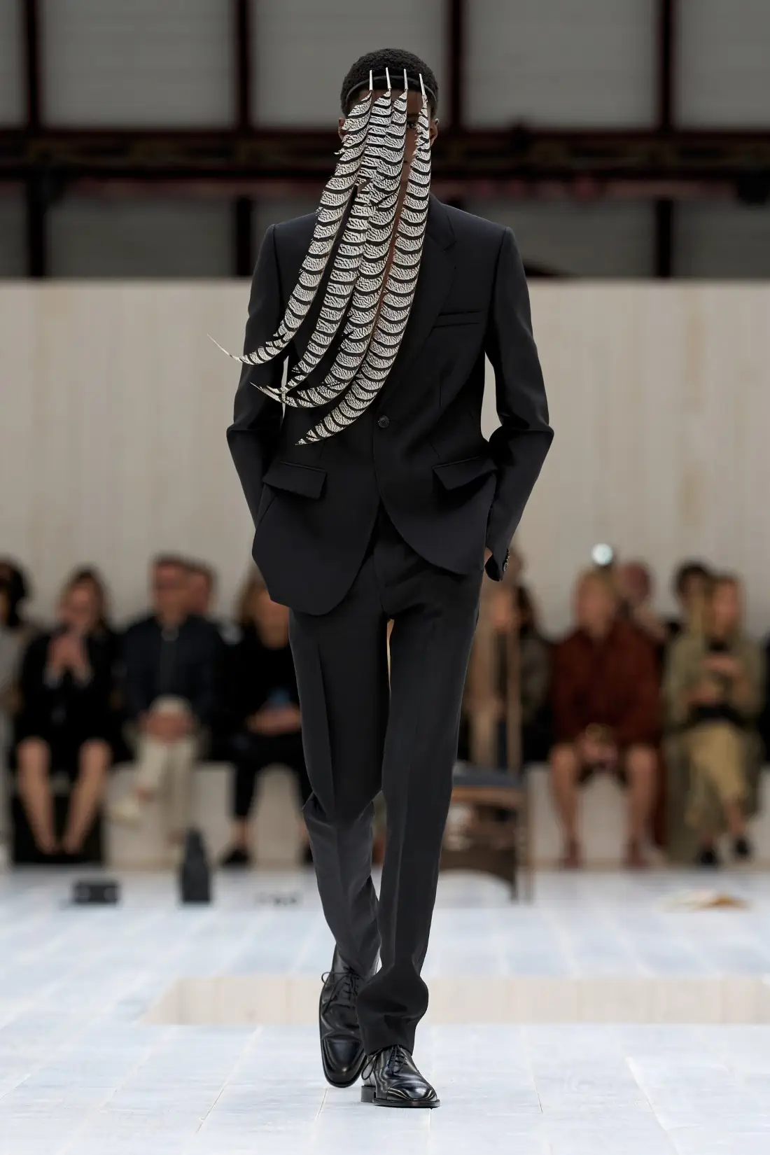 Loewe Spring/Summer 2025 - Paris Fashion Week Men’s - fashionotography