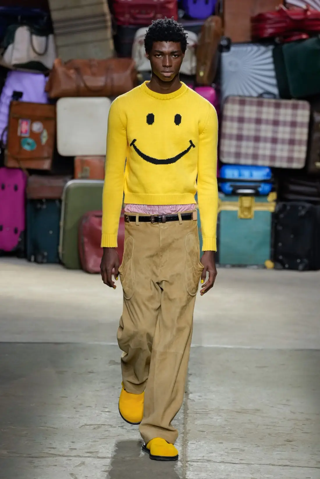 Moschino Spring/Summer 2025 - Milan Fashion Week Men’s - fashionotography