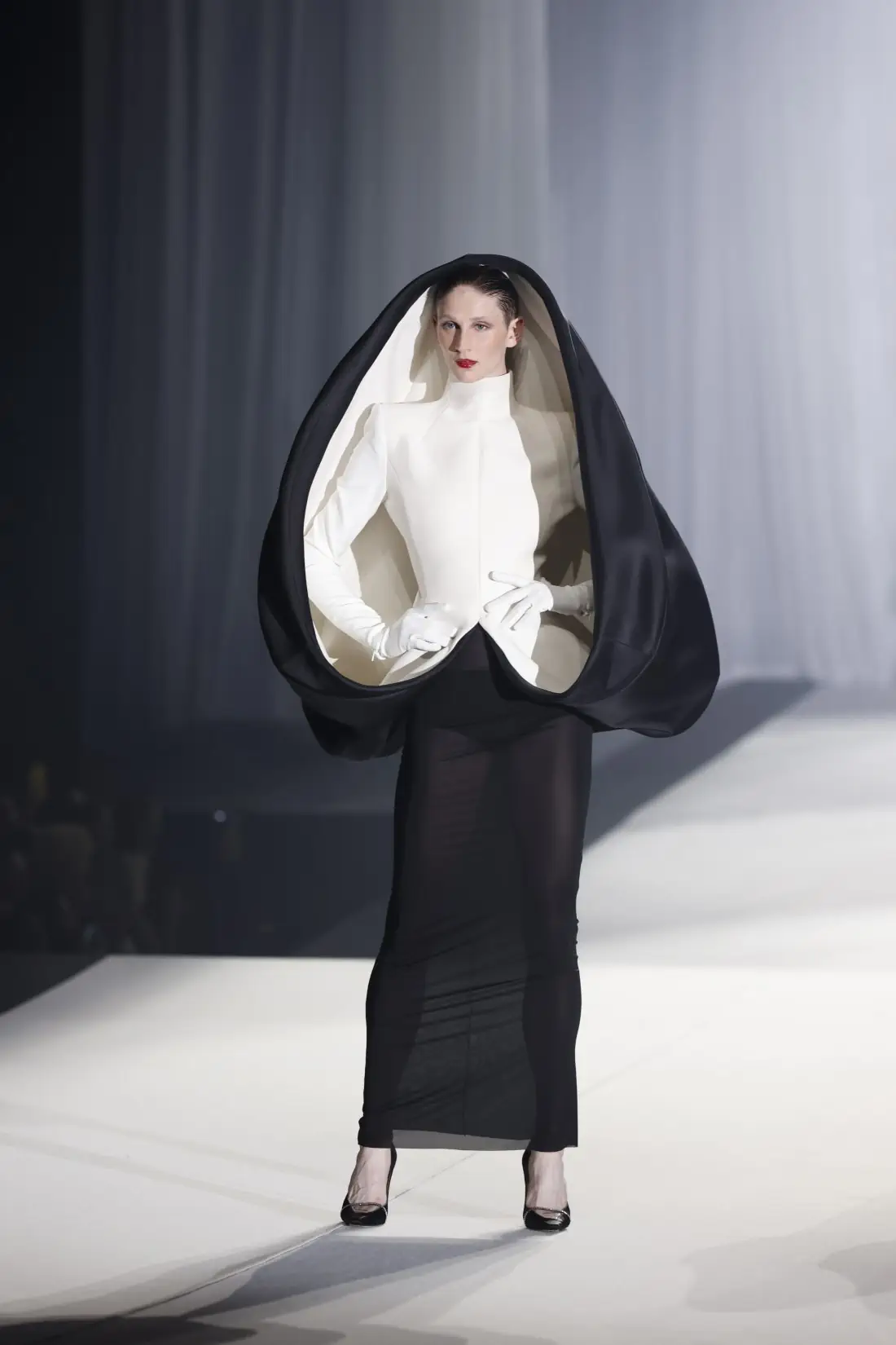 Stephane Rolland Haute Couture Fall/Winter 2024